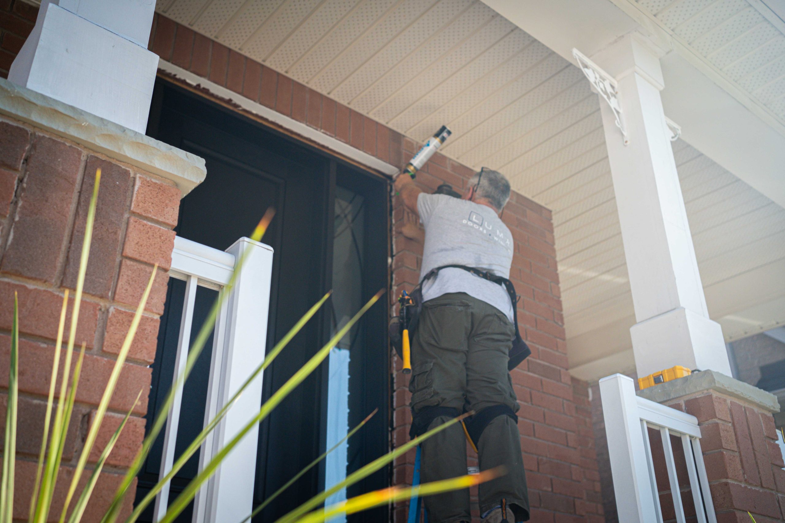 DIY Fail? Let Pros Handle Your Windows and Door Installation! - Luma ...